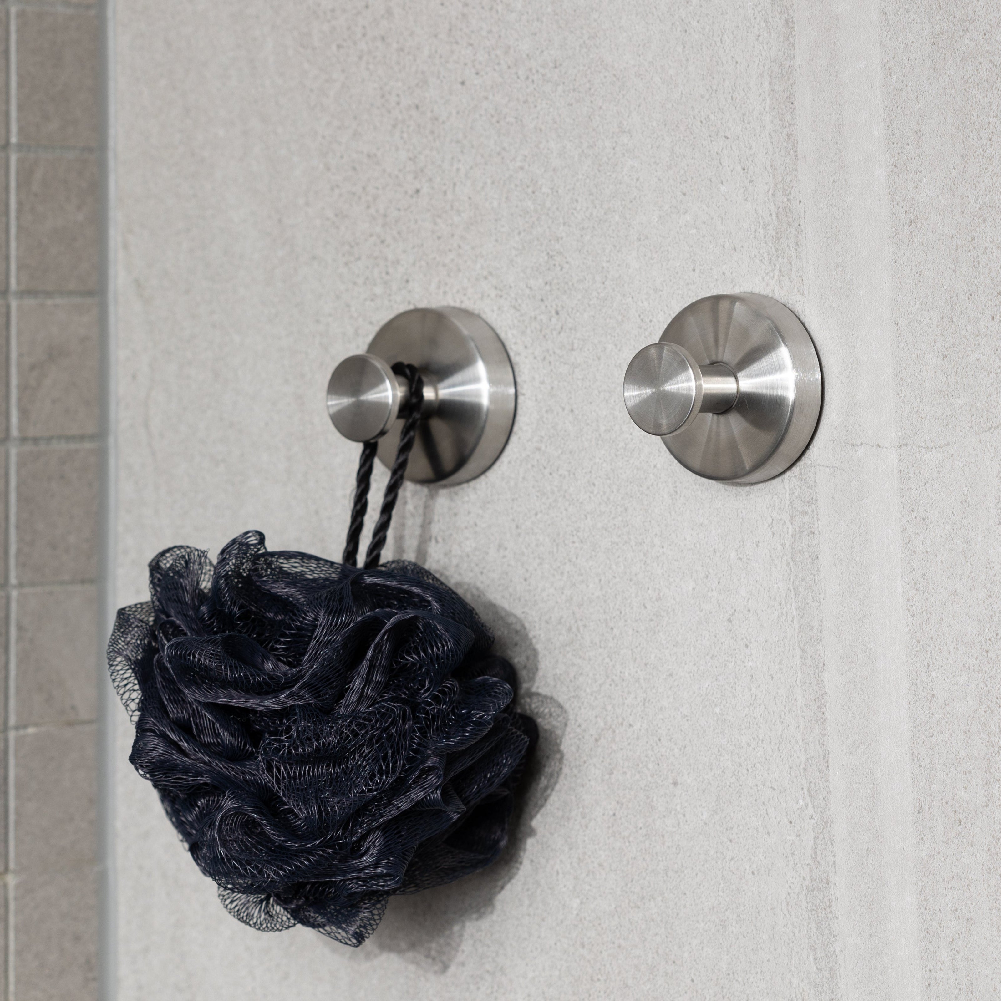 Classic Round Hooks